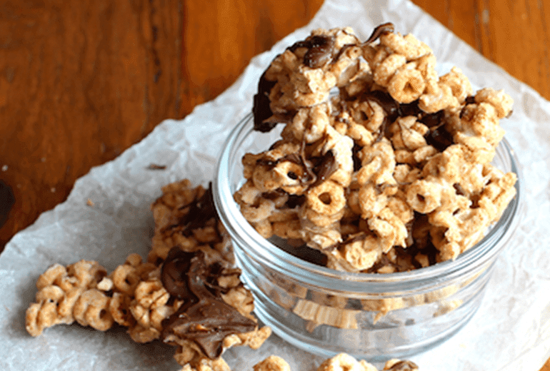 multi-grain-cheerios-ranch-style-snack-mix